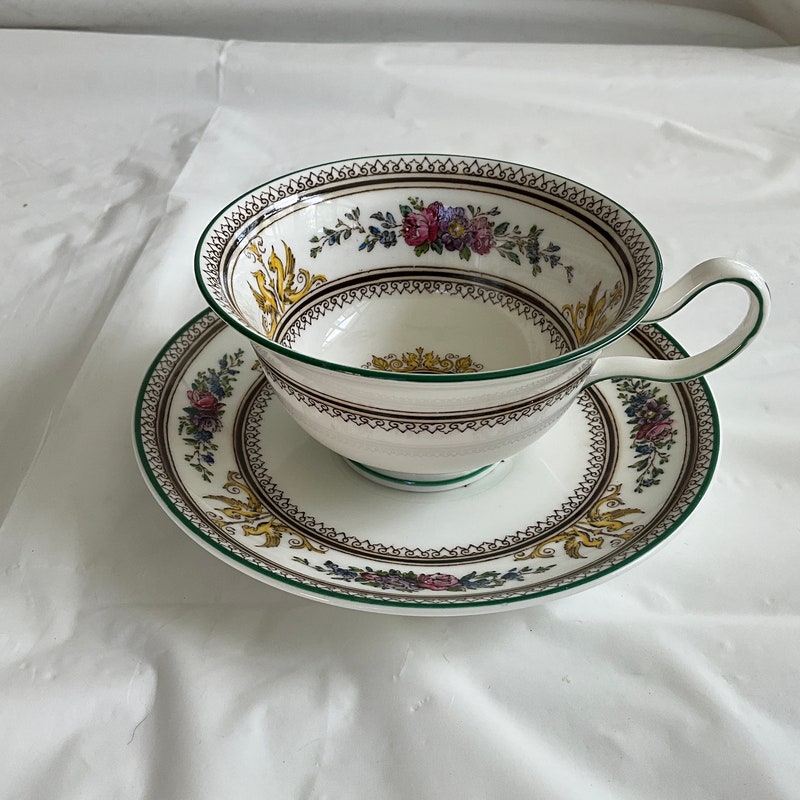 Wedgwood Columbia Saucer - Etsy