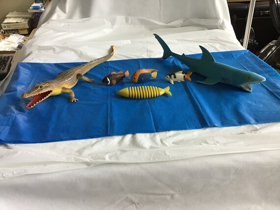 Collection of 5 Rubber Fish and 1 Rubber Alligator | Etsy