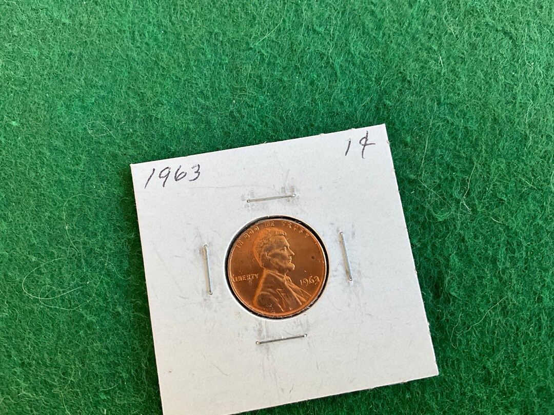 1963 - Lincoln Memorial Cent Penny - Coin No 14726 - in a Protective ...