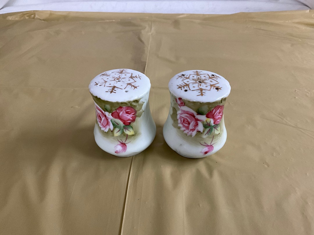 Lefton China Green Heritage Roses Handpainted Pattern 2.5T Salt and ...