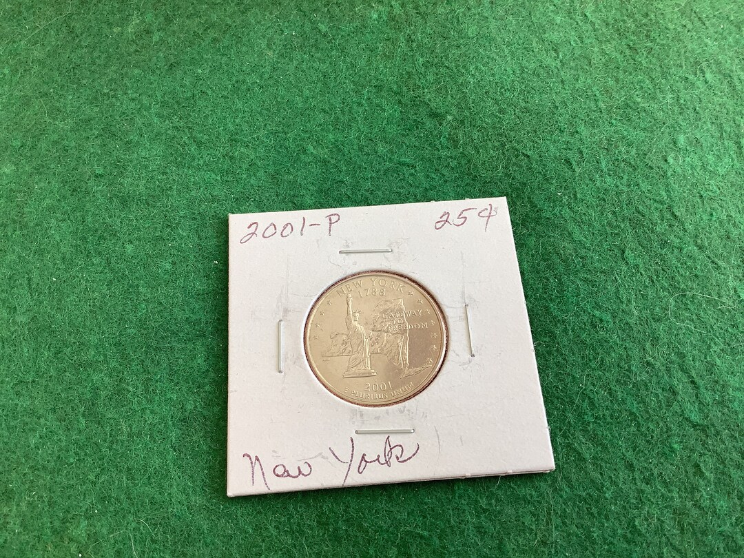 2001-P - State Quarter - New York - Coin No 11877 - in a Protective 2x2 ...