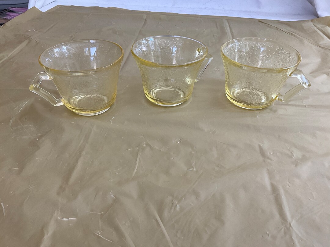 3 Tea Cups Without Saucers - Hazel-atlas Florentine 2 Yellow Depression ...