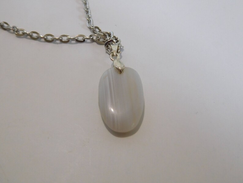 Agate White and Clear Oval Semi Precious Stone on 18 Inch | Etsy