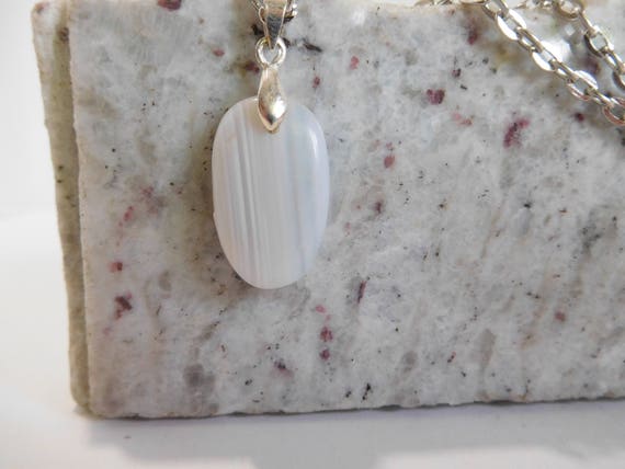 Agate White and Clear Oval Semi Precious Stone on 18 Inch | Etsy