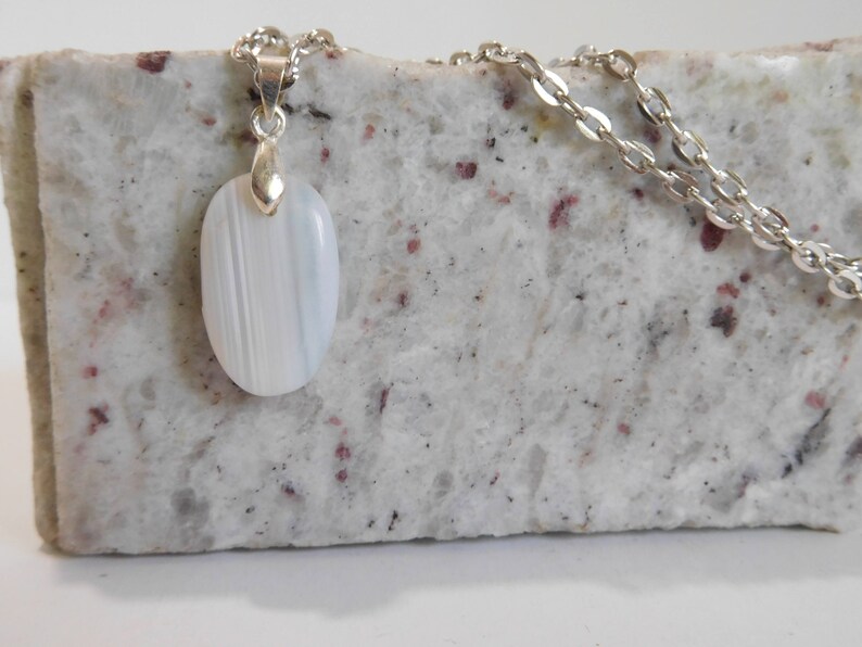 Agate White and Clear Oval Semi Precious Stone on 18 Inch | Etsy