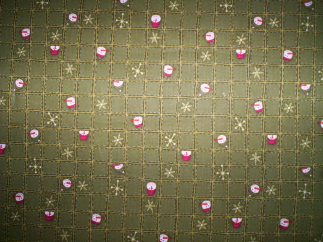 Snowbound Buggy Barn Henry Glass Fabrics 1 Yard X 44" Green Background ...