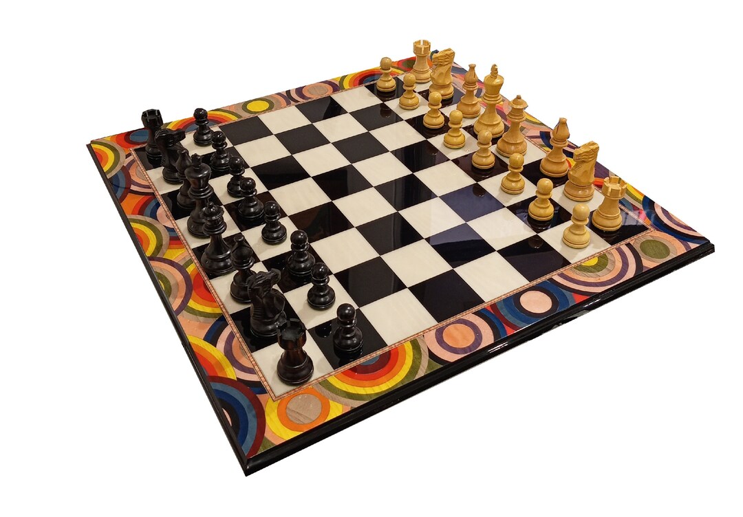 Set Di Scacchi Moderno in Legno Intarsiato cerchio Colorato Design ...