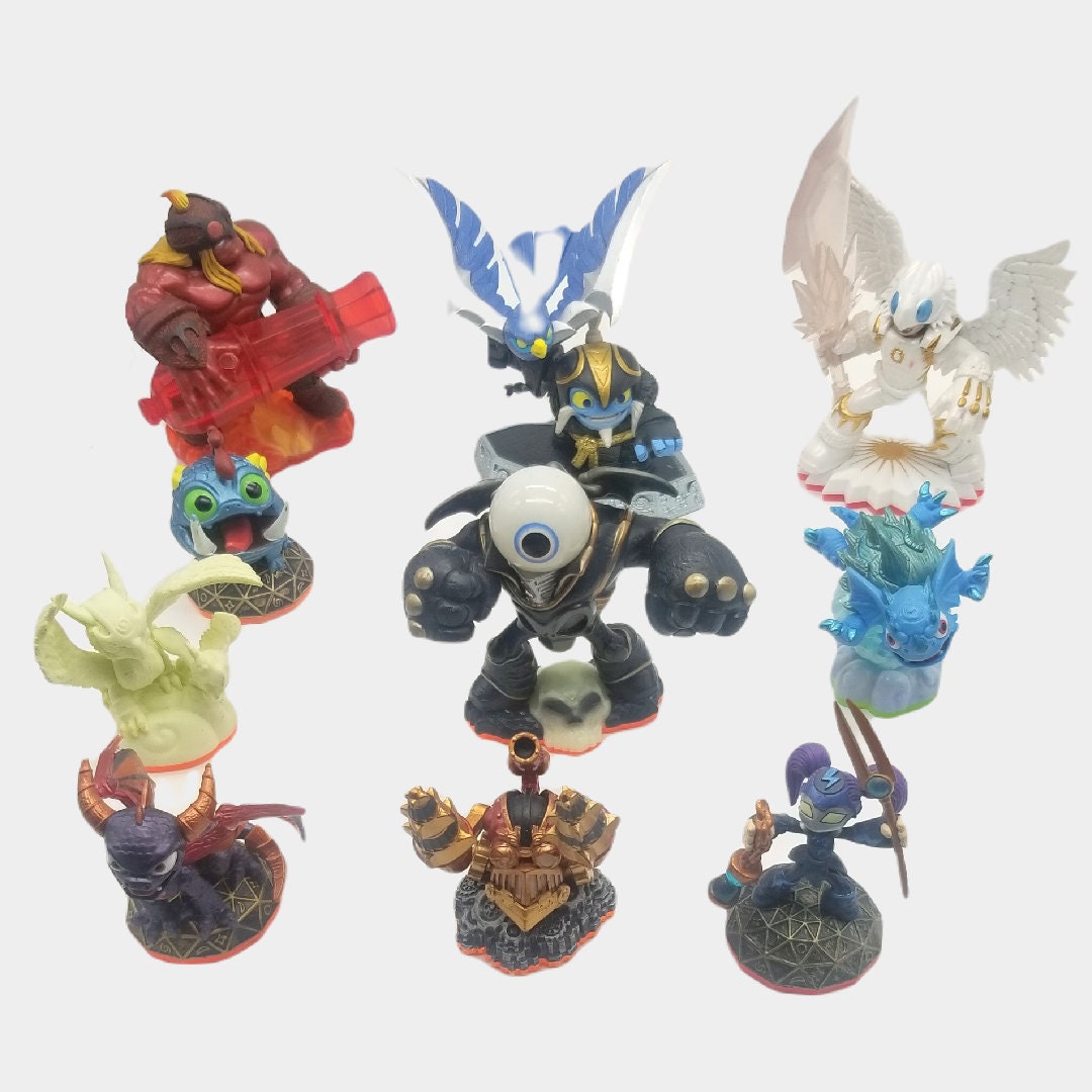 10 Skylanders Figure Lot, Knight Light, Spyro, Air Strike, Wrecking ...