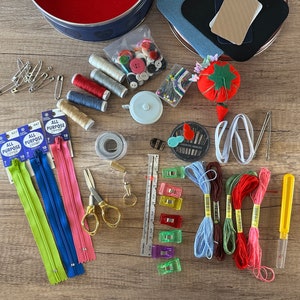 Cookie Tin Sewing Kit: Beginner Sewing Notions & Gadgets - Etsy