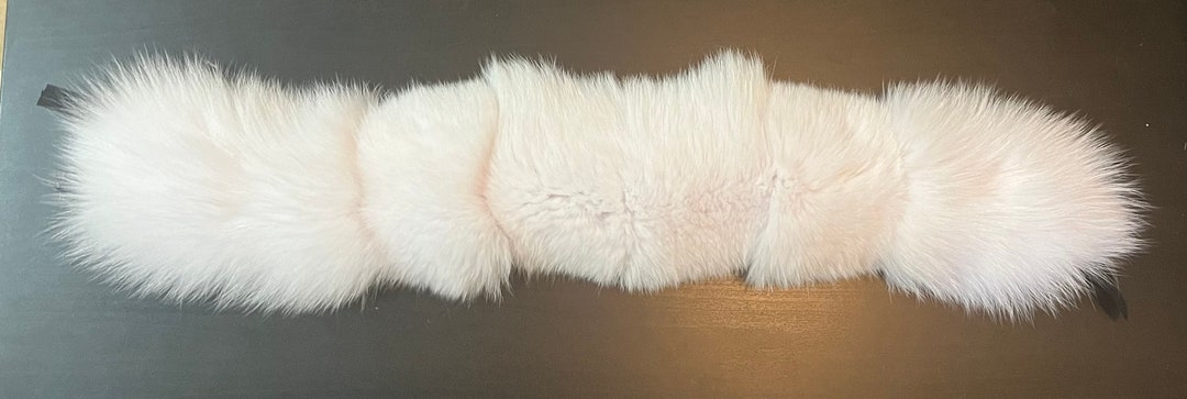 White Shadow Fox Fur Hood Ruff 26” by 2.5” - Etsy