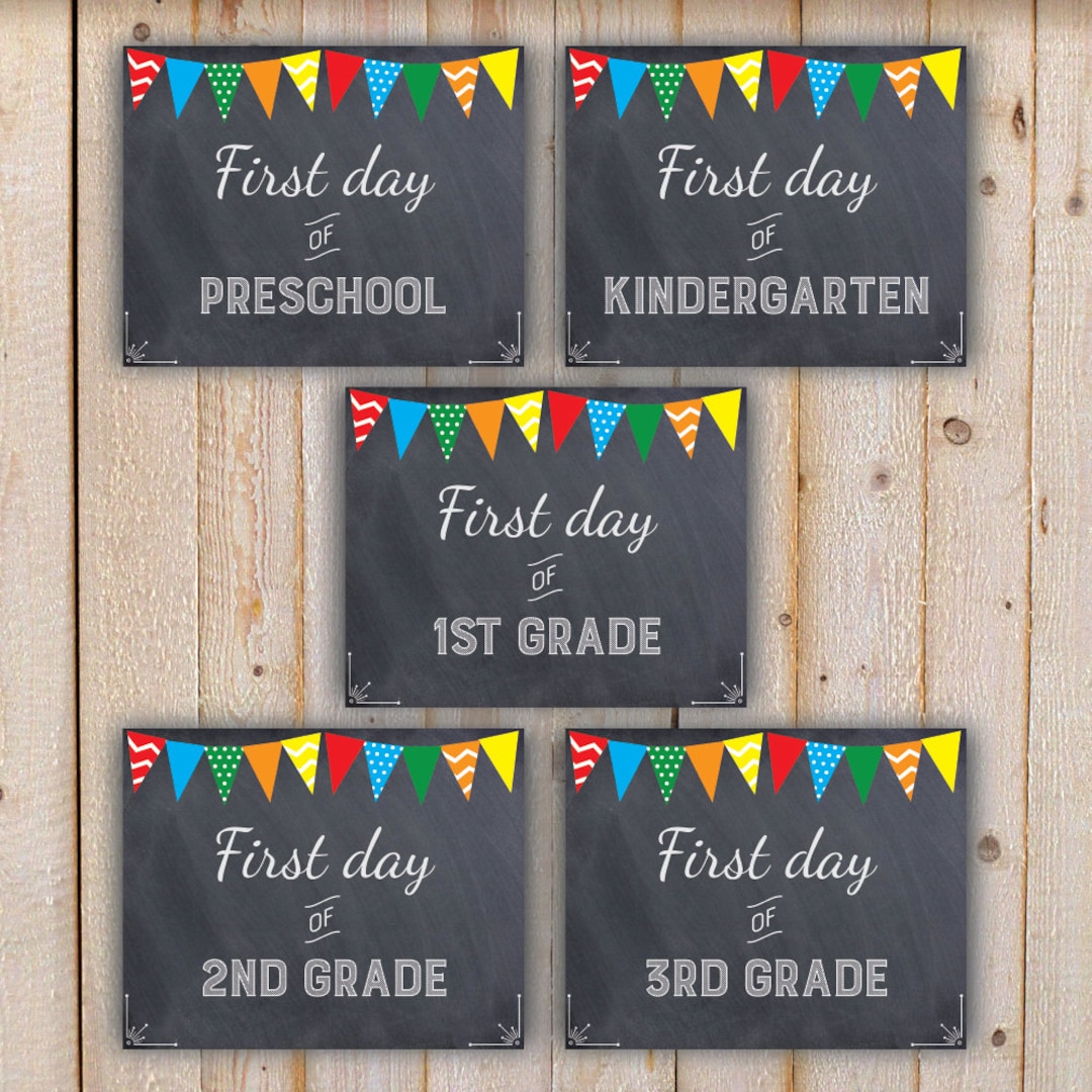 First Day of School Printable Grade Signs With Banners INSTANT DOWNLOAD ...