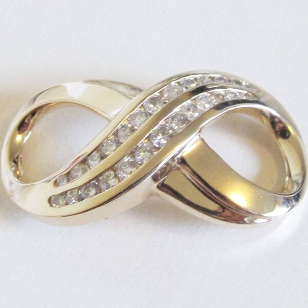 Infinity Pendant - Etsy