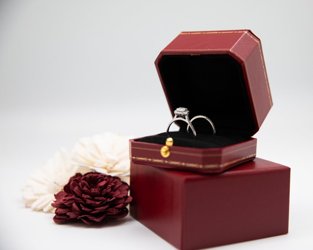 Luxury Antique Style Double Ring Box , Jewelry Box, Proposal Engagement ...