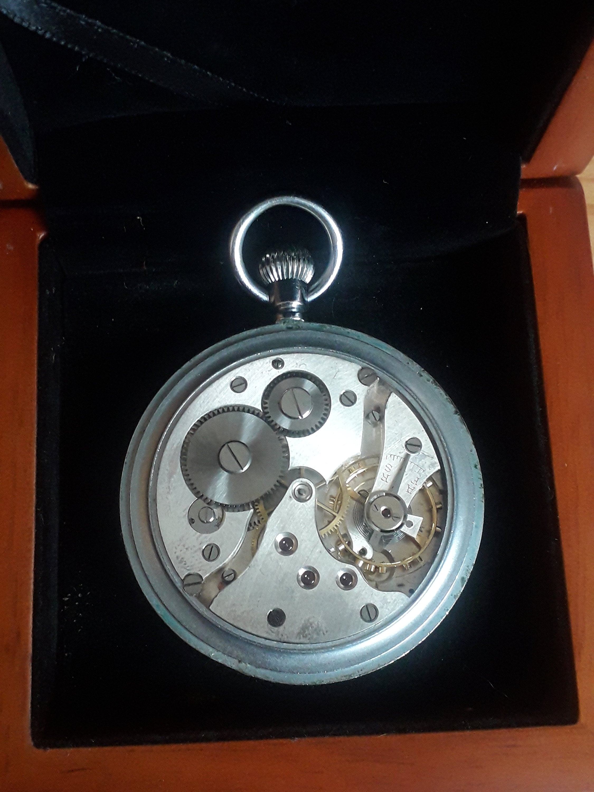 Leonidas GSTP Pocket Watch Military Broad Arrow From WW2. - Etsy