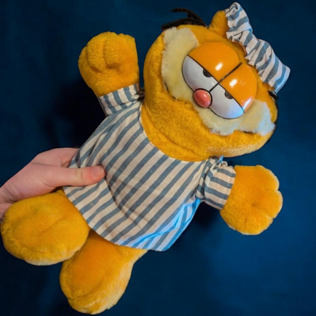 Vintage Large Garfield in Blue and White Striped Pajamas Plush Cat ...