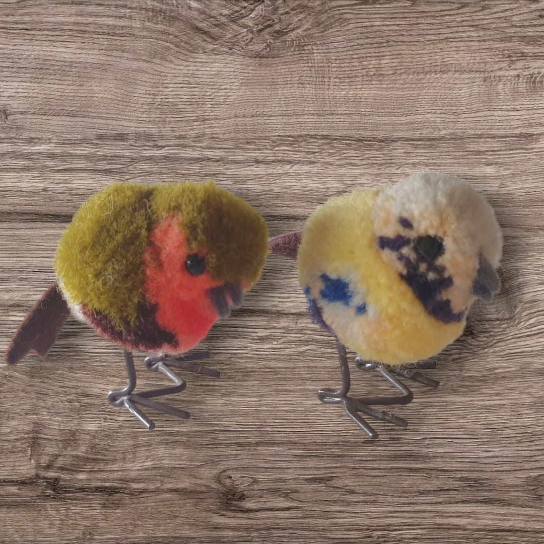 Steiff Miniature Wool Birds Robin and Blue Tit Wire Legs Posable ...