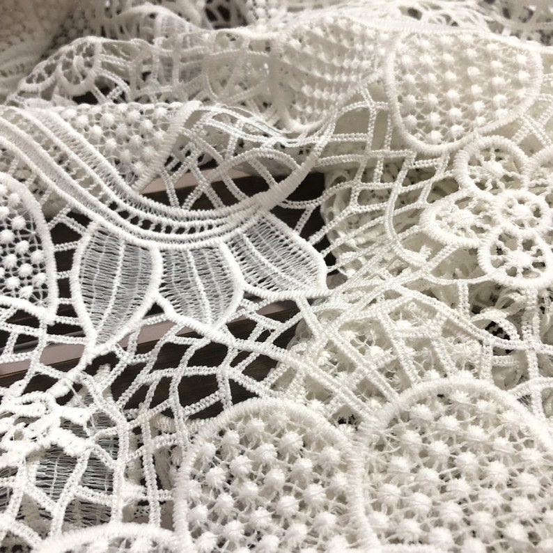 Guipure Lace Fabric Elegant Guipure Flower Embroidery - Etsy