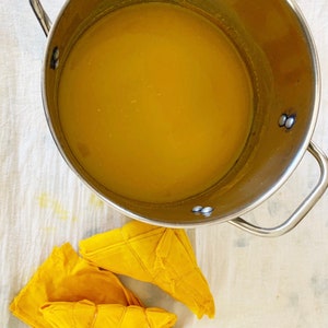 Turmeric Dye Kit, Natural Dyeing Kit, DIY Kit, Turmeric Tie Dye Kit ...