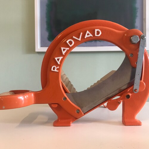 RAADVAD Vintage Danish 1950s Cast Iron Bread Slicer | Etsy