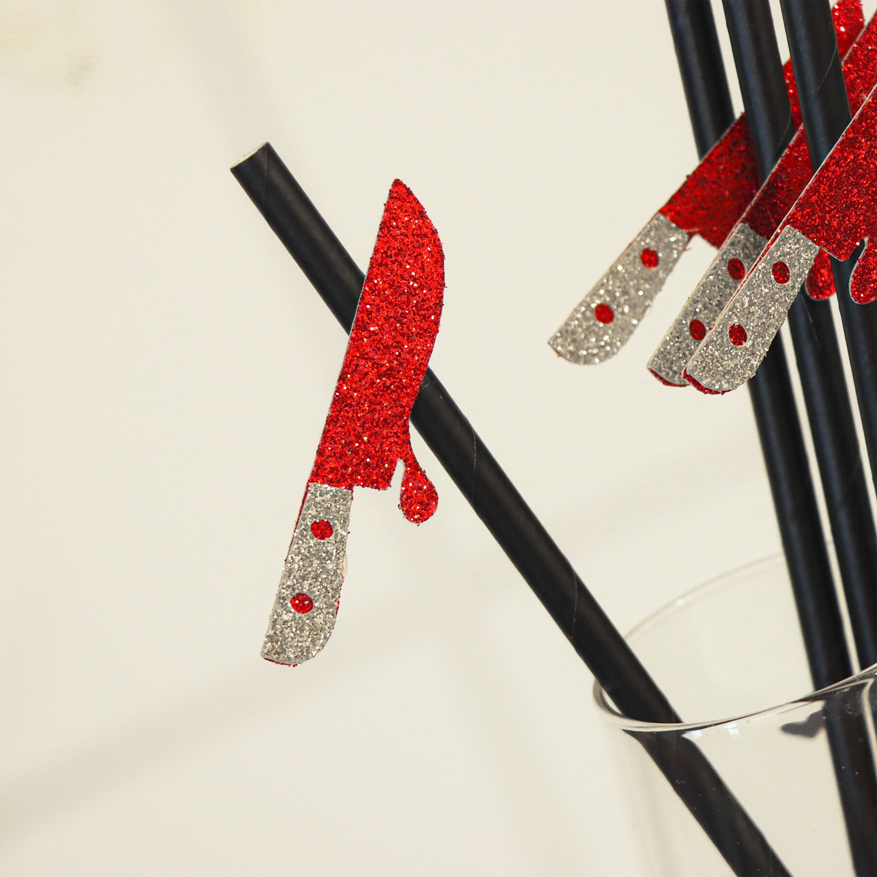 Spooky Bloody Knife Paper Straws: Halloween Horror Movie Party Decor - Etsy