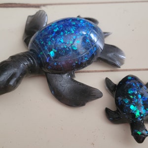 Sea Turtle Resin Art, Turtle, Resin Art, Resin Sea Creatures, Sea ...