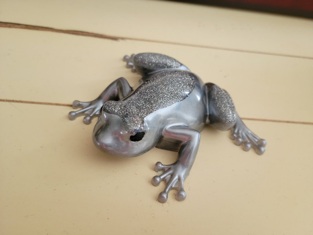 Frog Resin Art Frog Resin Art Resin Frog Knick Knack - Etsy