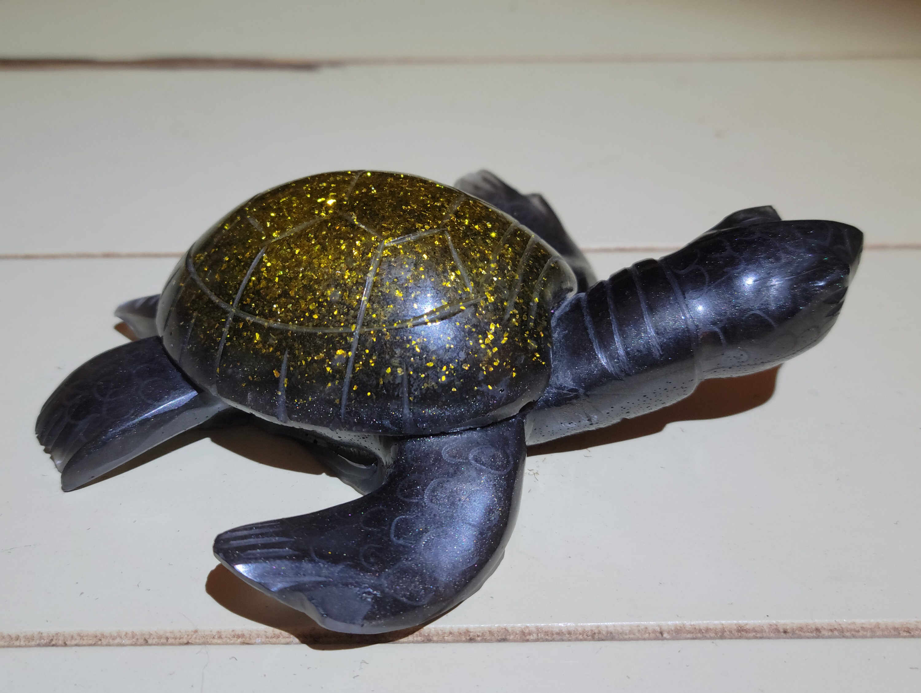 Sea Turtle Resin Art, Turtle, Resin Art, Resin Sea Creatures, Sea ...