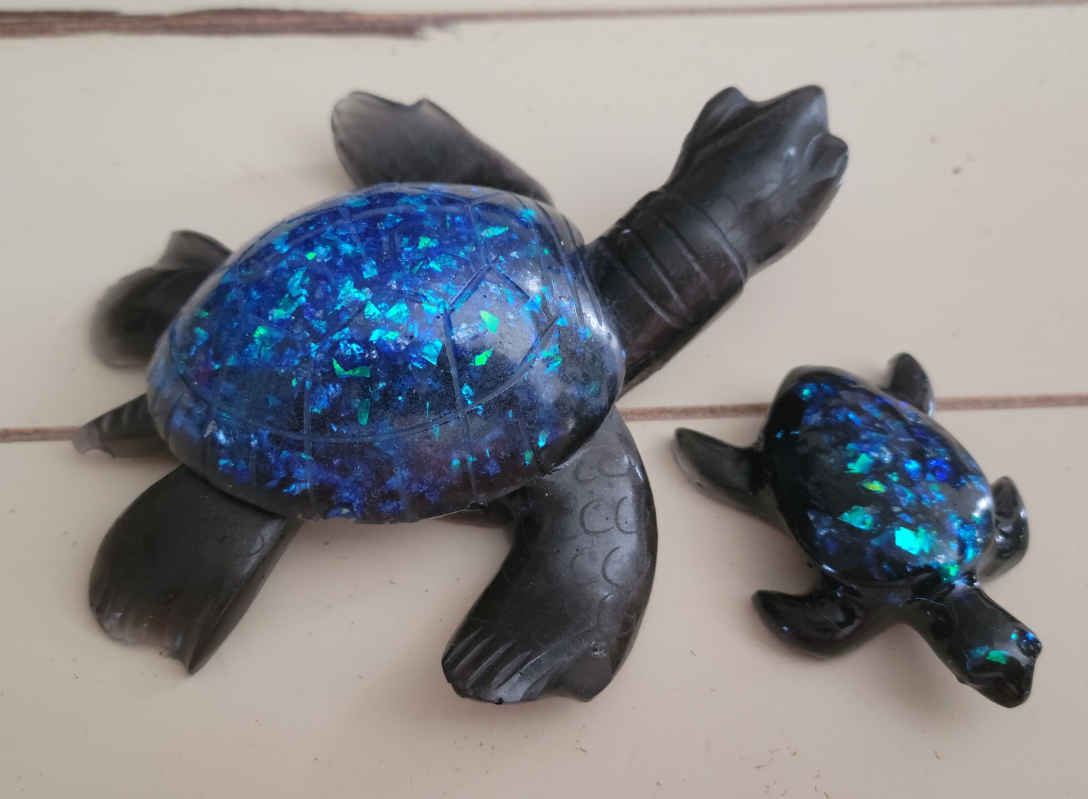 Sea Turtle Resin Art, Turtle, Resin Art, Resin Sea Creatures, Sea ...