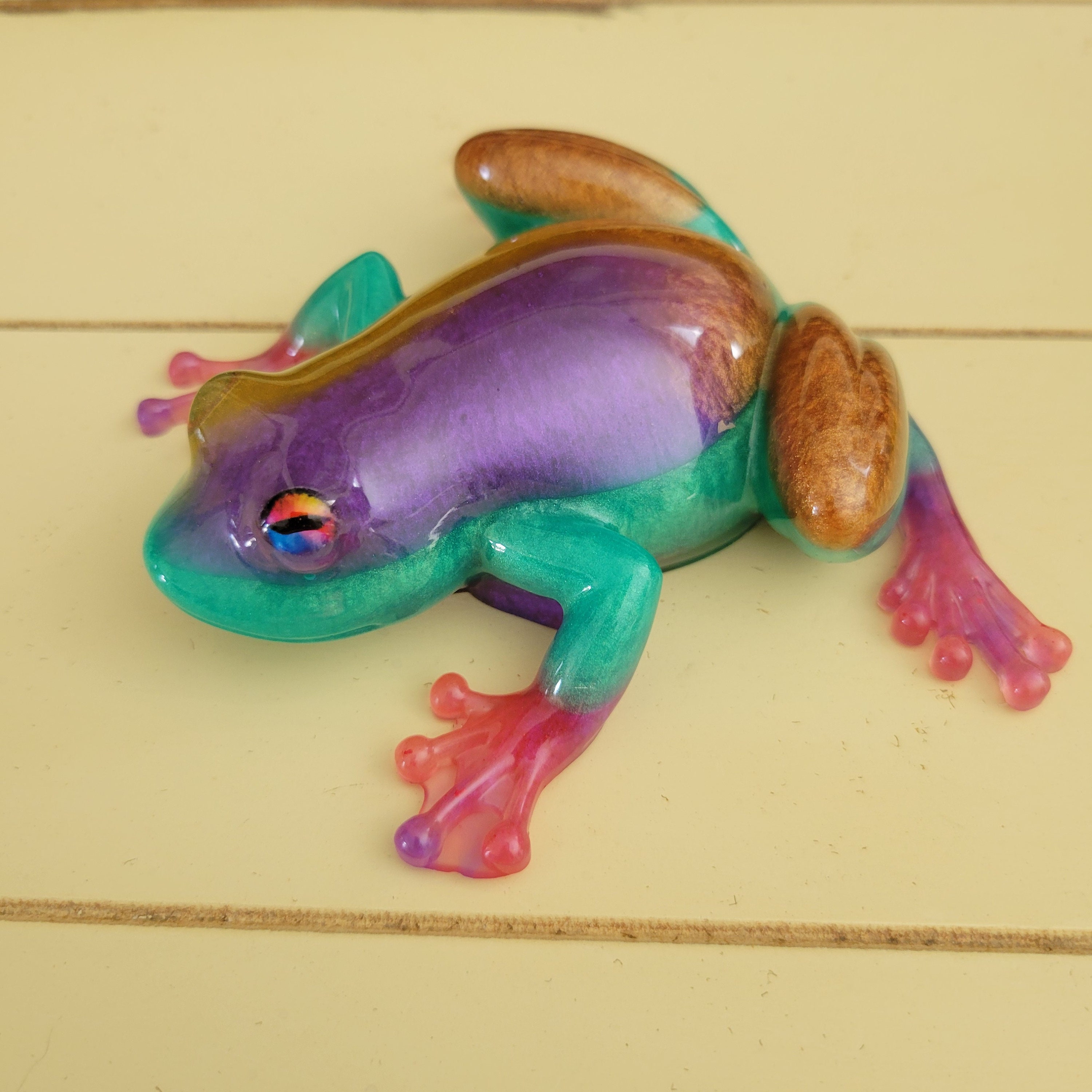 Frog Resin Art, Frog, Resin Art, Resin Frog, Knick Knack, Figurine ...