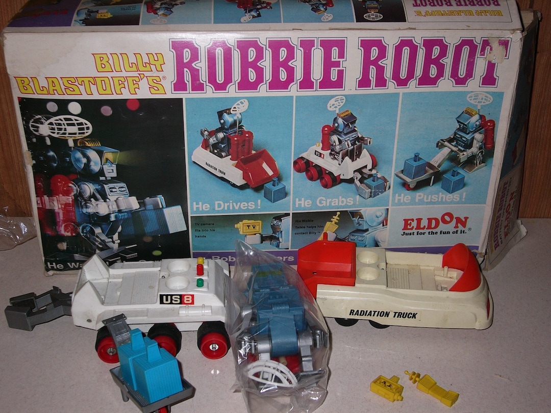 Vintage Eldon Toys 1969 "billy Blastoff" Robbie the Robot Space Play ...