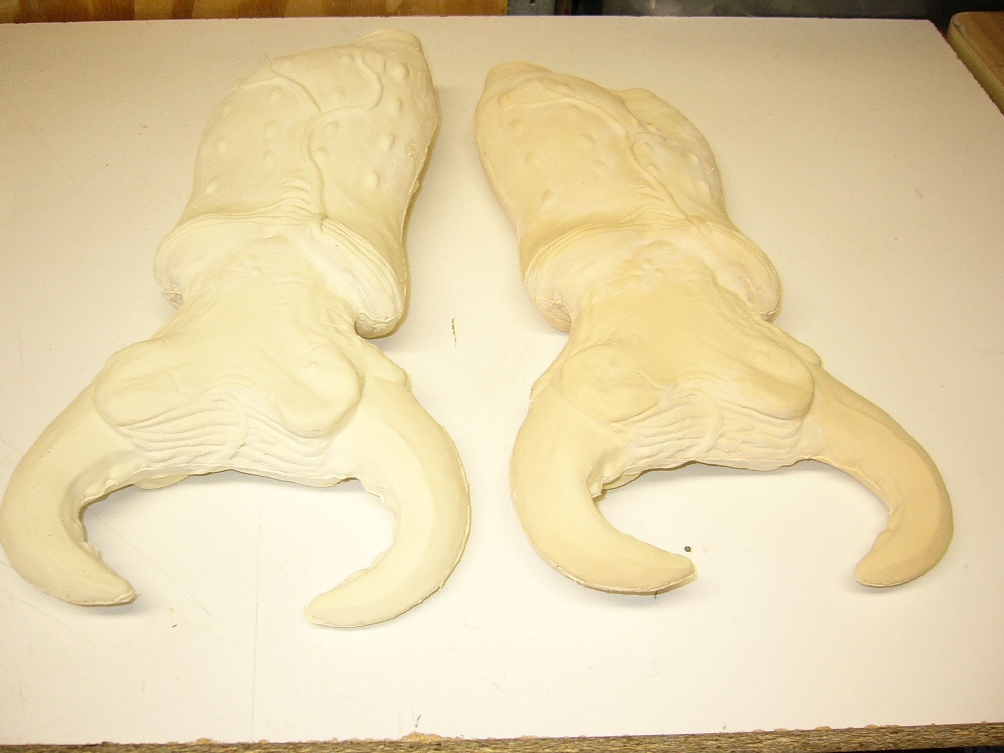 Famous Monsters of Filmland "metaluna Mutant" Hand/claw Modern Re ...