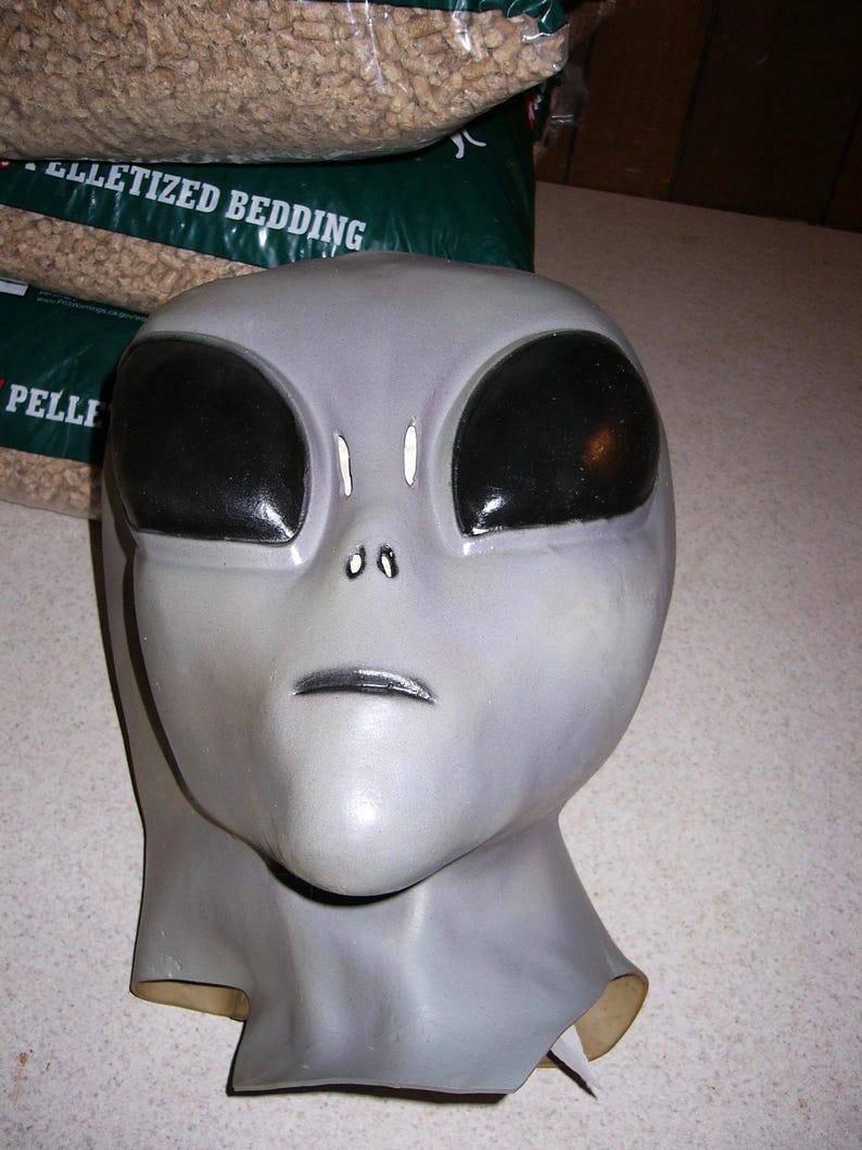 Vintage Collectible "alien Grey" Cinema Secrets Mask - Etsy