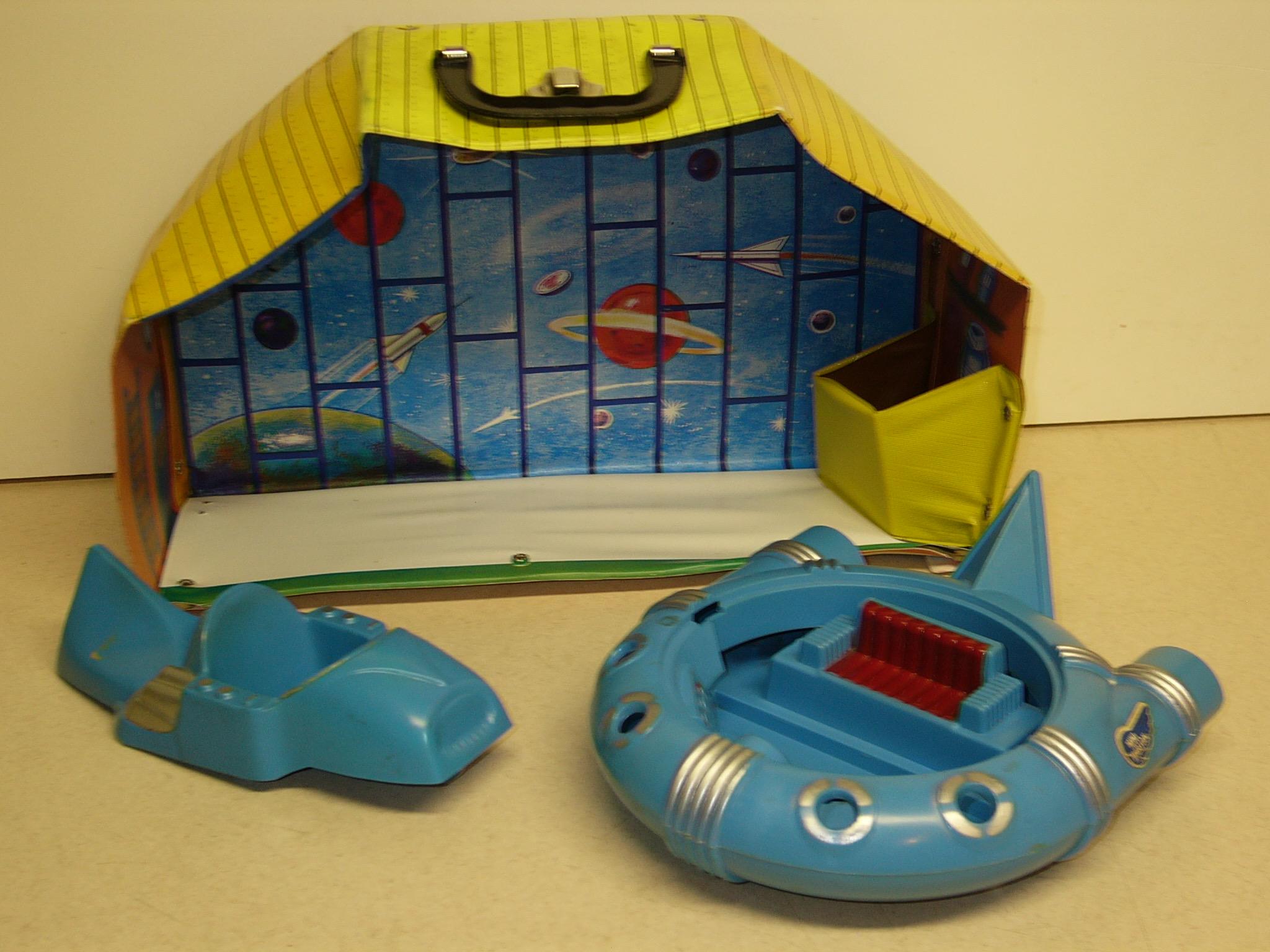 Vintage "mini-martians" Star House, & Cars Lot - Etsy