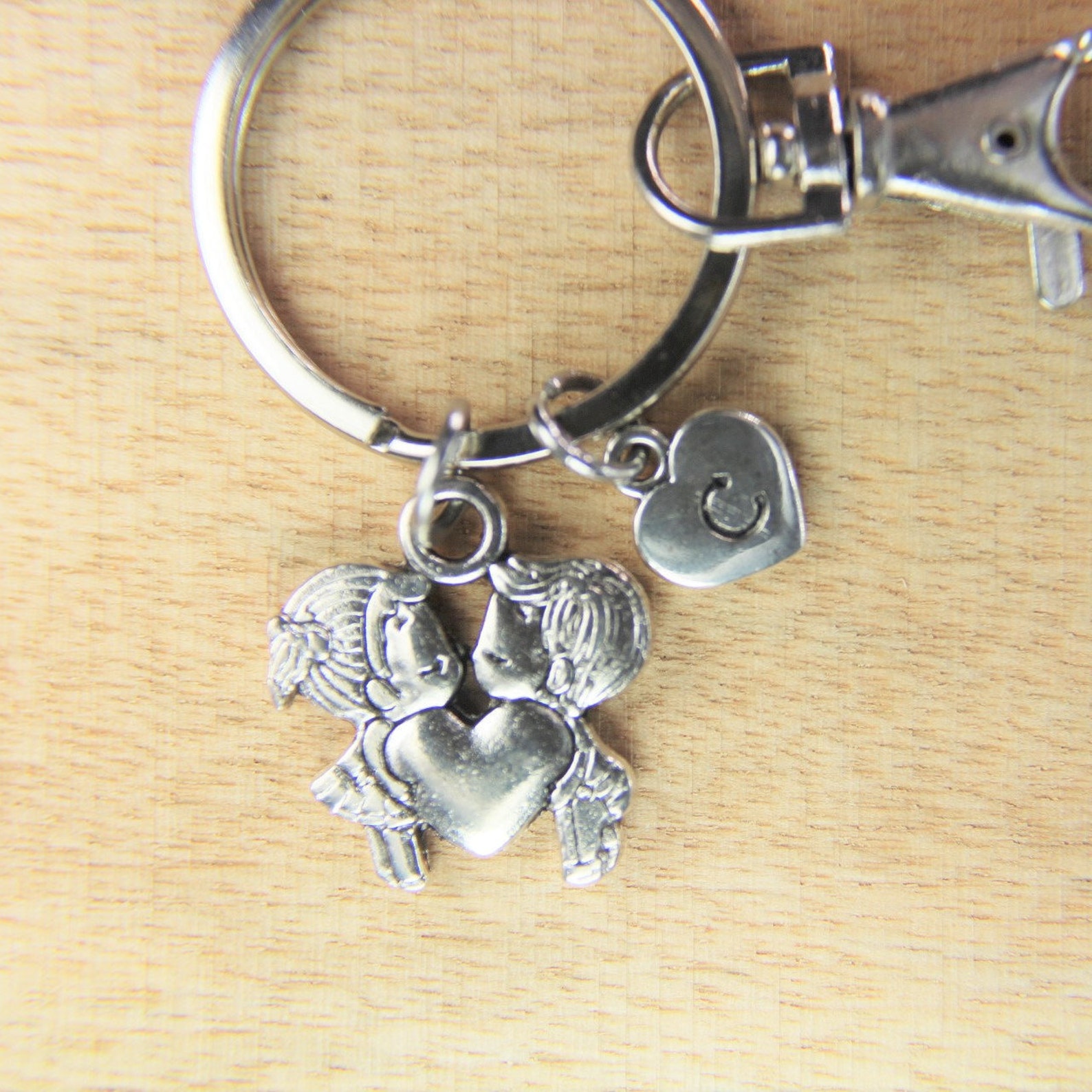 Boy and Girl Keychain Kiss Gift Valentine's Day Girlfriend - Etsy