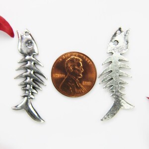 Best Christmas Gift Silver Fishbone Charm Necklace Fishbone Charm ...