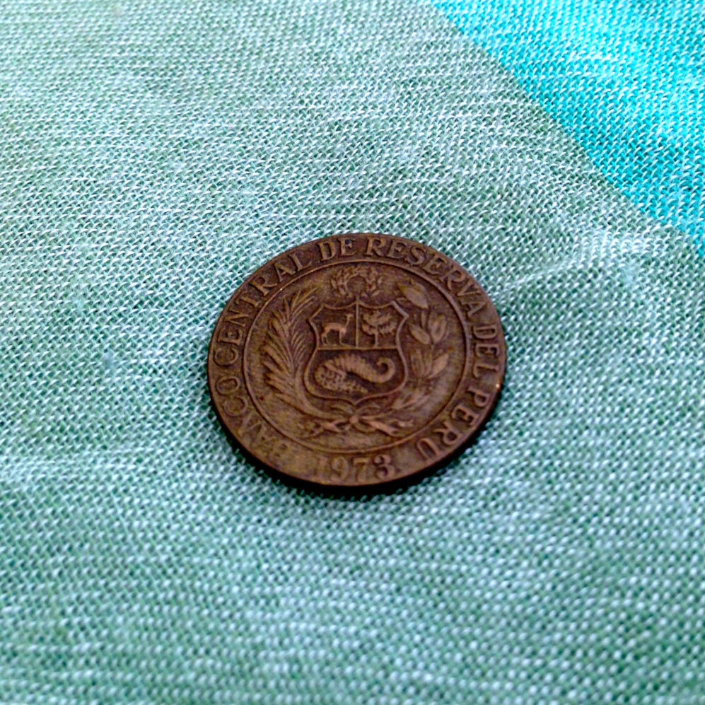 Half Sol De Oro / Llama / Peru / Peruvian Coin, La Noche Buena ...