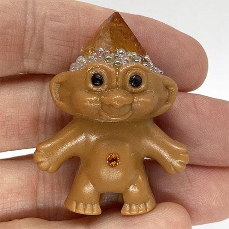 Citrine Quartz Crystal Troll Doll: OOAK Swarovski Belly Button - Etsy