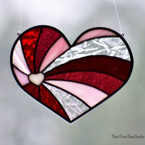 Stained Glass Heart Suncatcher, Valentines Window Hanging, Valentines ...