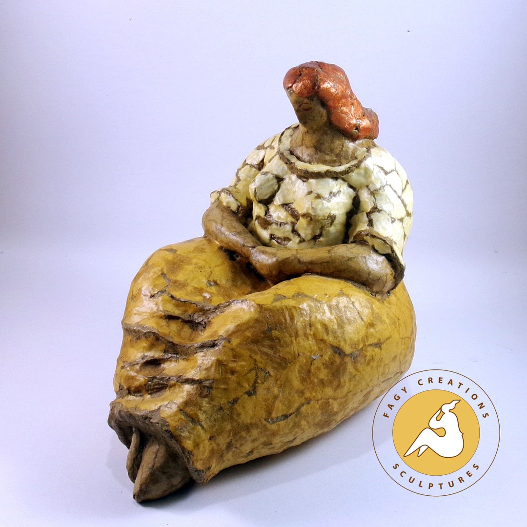 Fat Woman Sculpture, Fat Woman Art, Curvy Woman Statue, Paper ...