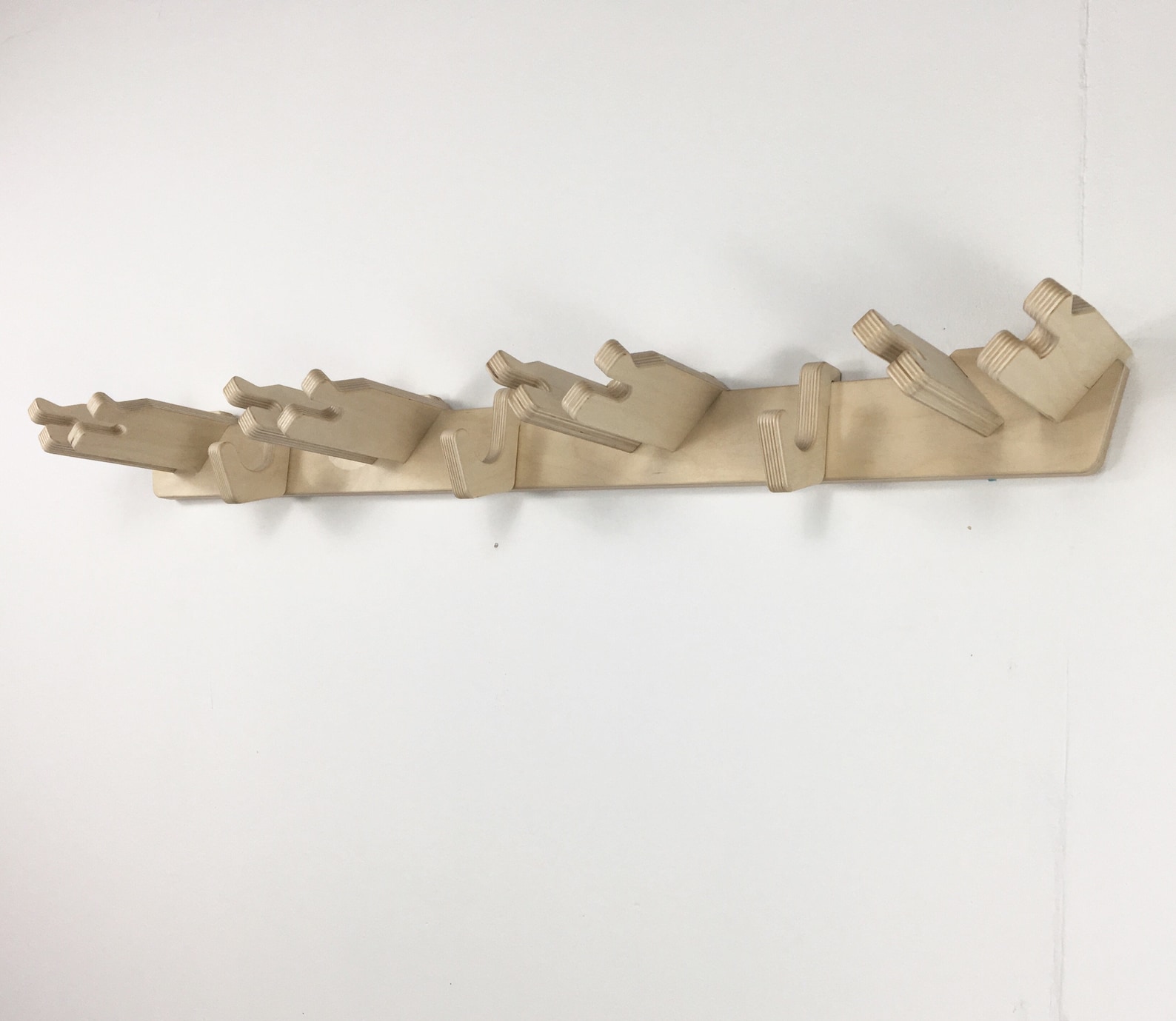 The APRES Vertical Ski Storage Rack - Etsy