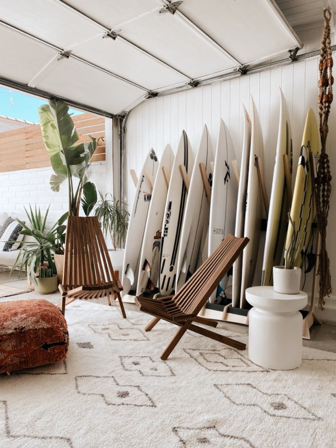 THE LINEUP Surfboard Freestanding Floor Display Rack | Etsy