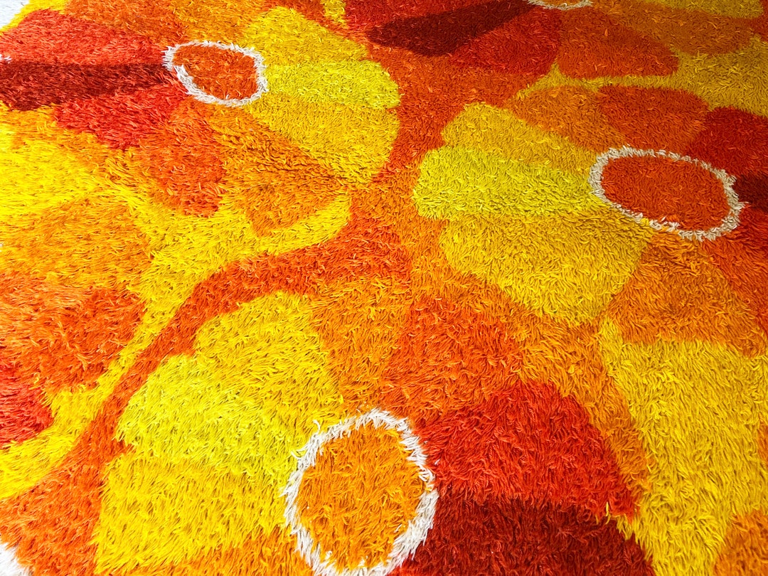 Vintage 70s XL Flower Power Rug – 100% Pure Wool, Bright Orange ...