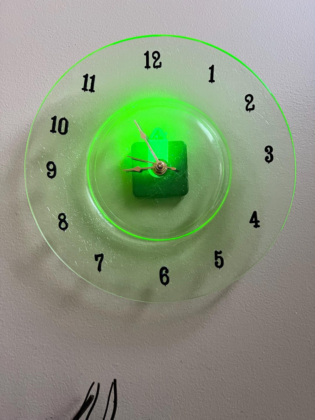 Uranium Glass Plate Clock - Etsy
