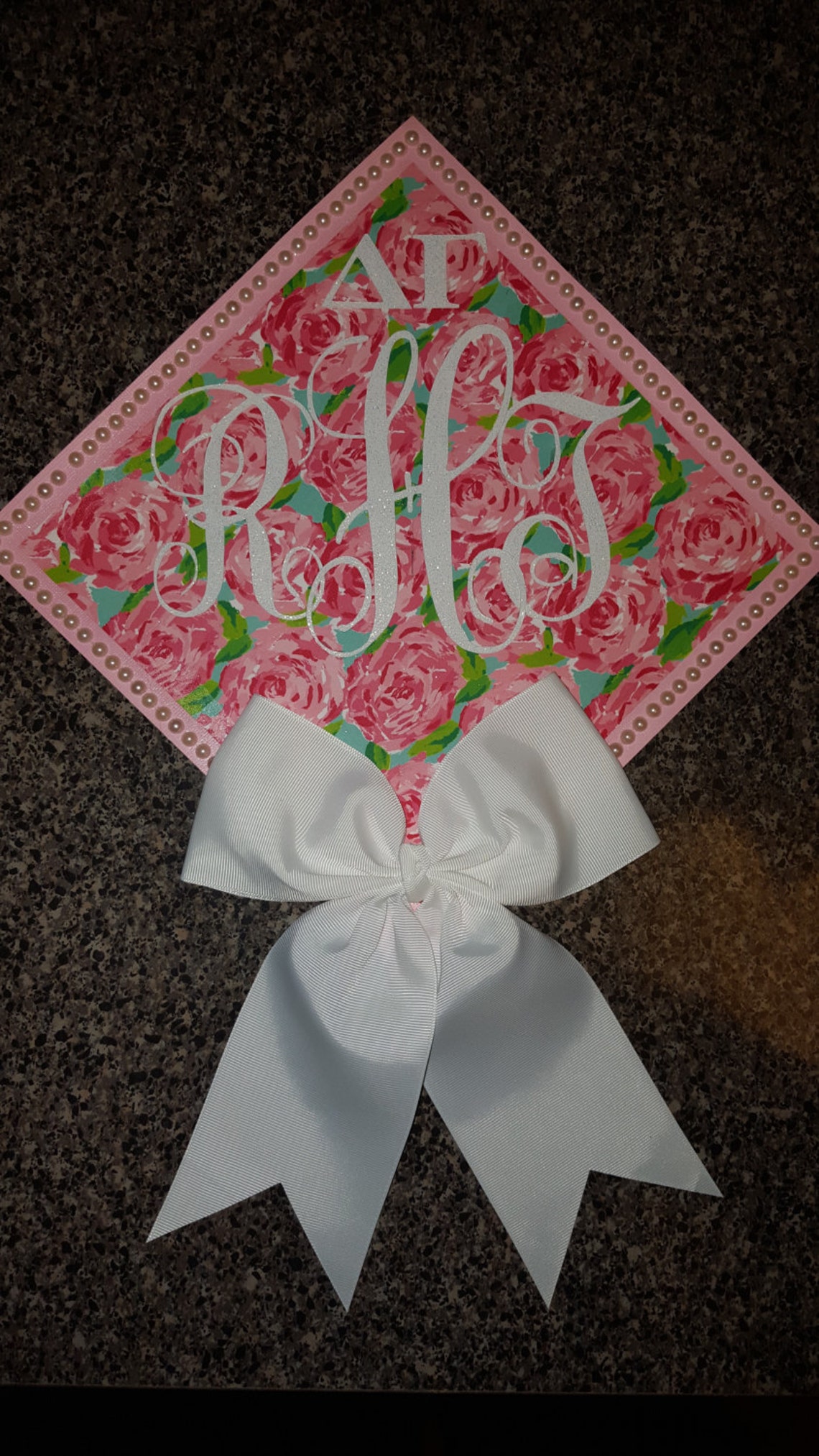 Customized graduation caps extra floral | Etsy