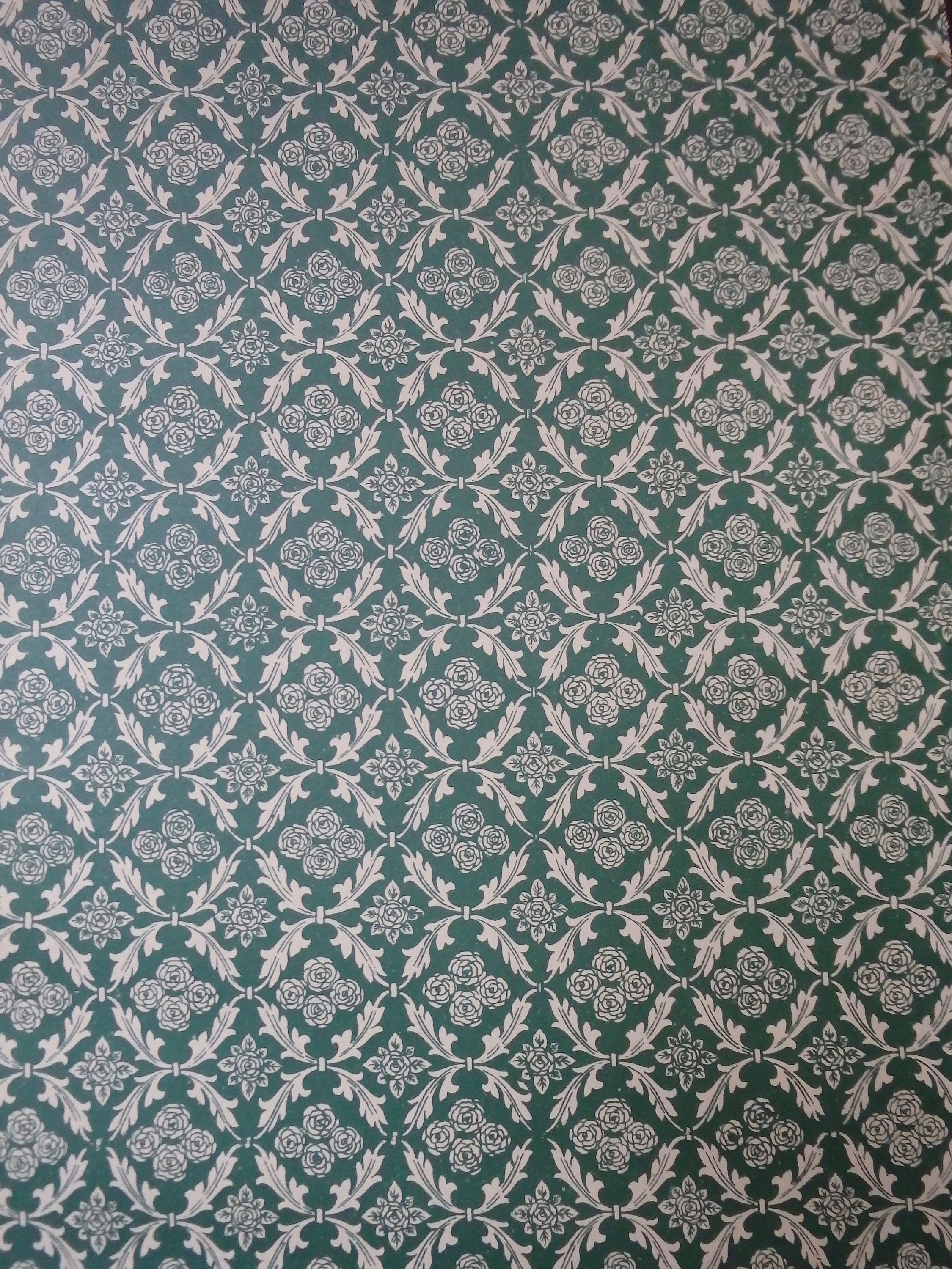 Wooden Hanging Floral Frame Box for Hidden Keys - Etsy