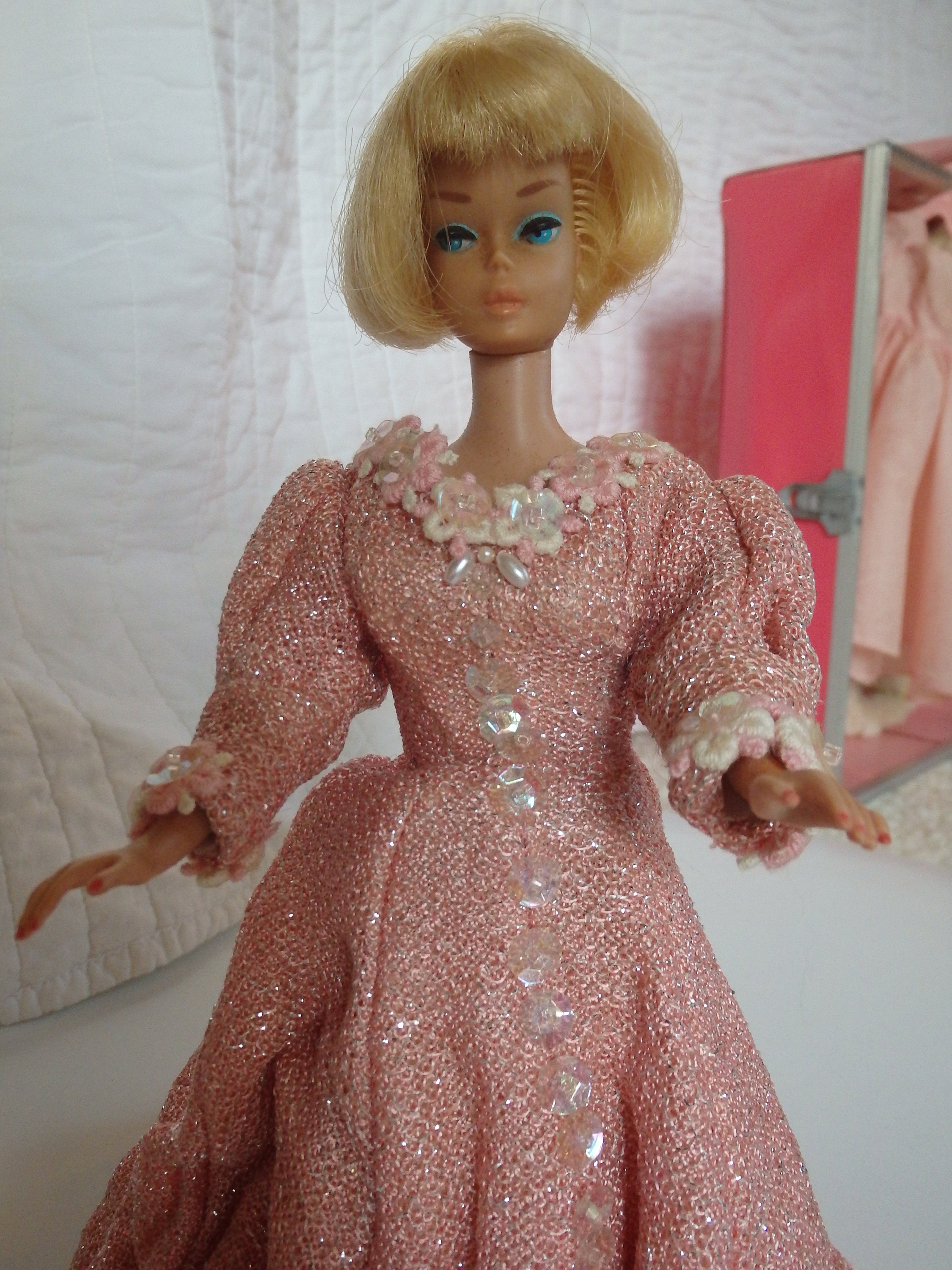 1960's American Girl Platinum Barbie Doll Mattel, B4 Midge on Buttox ...