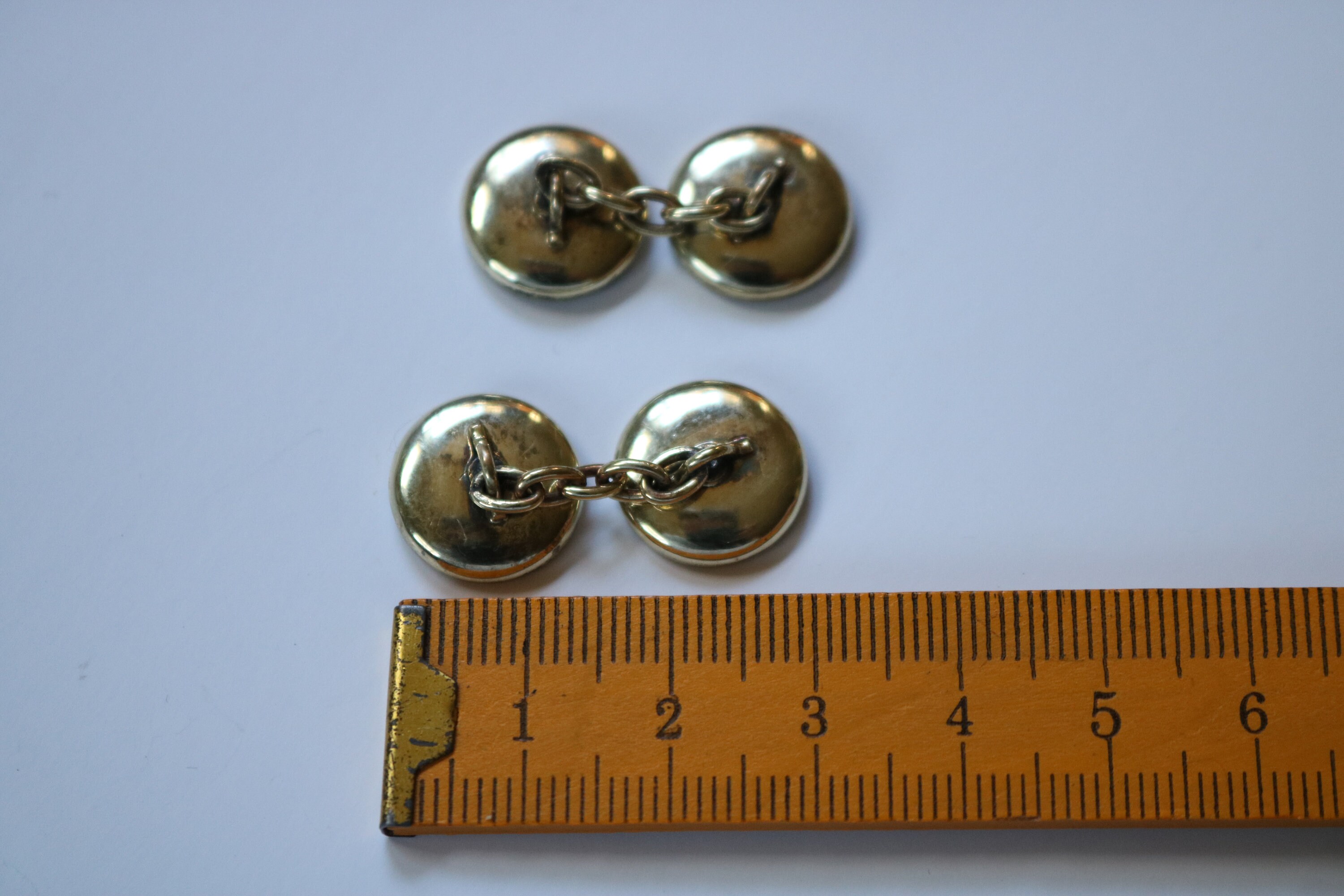 Antique Vintage Traditional Button Mother of Pearl 14K Gold Chain Cuff ...