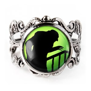 Nosferatu Ring - Vampire Monster Silhouette Adjustable Filigree Ring ...