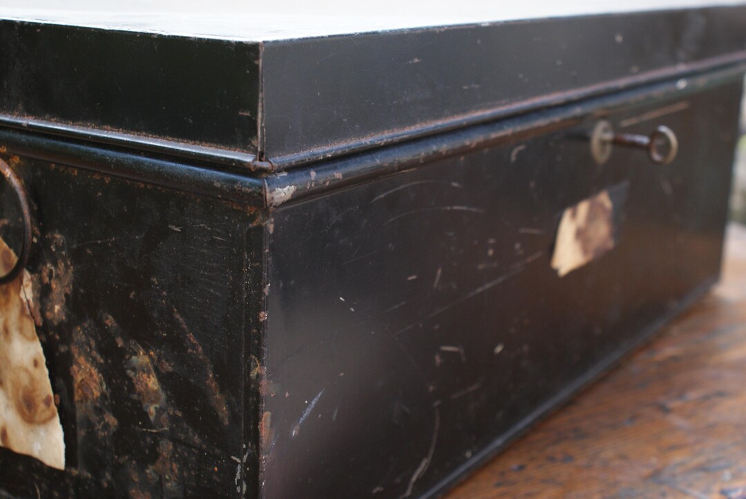 Vintage Metal Deed Box With Key - Etsy