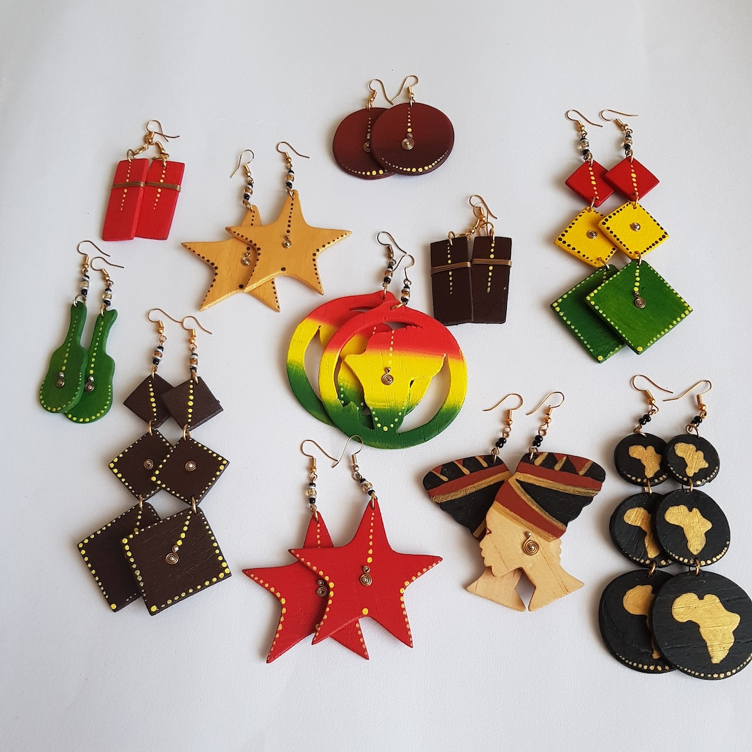 A Set of 11 Wooden Earrings, African Map Earrings for Women, Mama ...